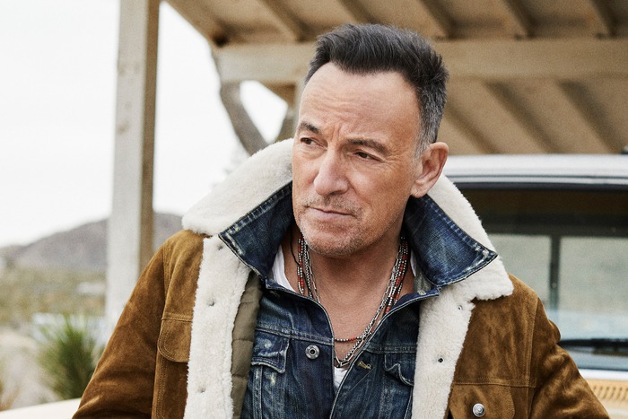 Bruce Springsteen Estrena Nuevo Video "Hello Sunshine" :: Revista ...